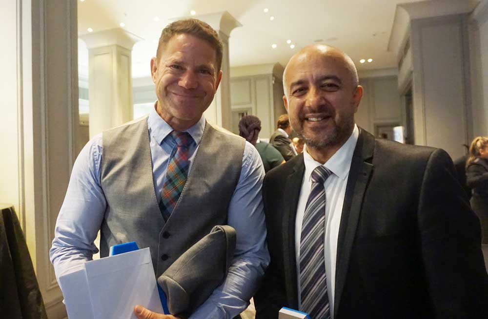 Mayhew’s Dr Mo wins Animal Hero Award for his groundbreaking work in ...