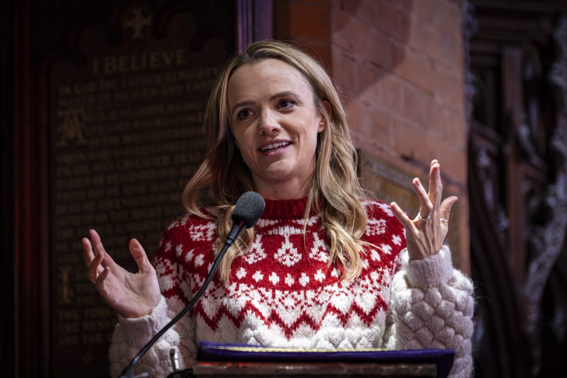 Stars and supporters come out to celebrate Mayhew's Christmas Concert ...